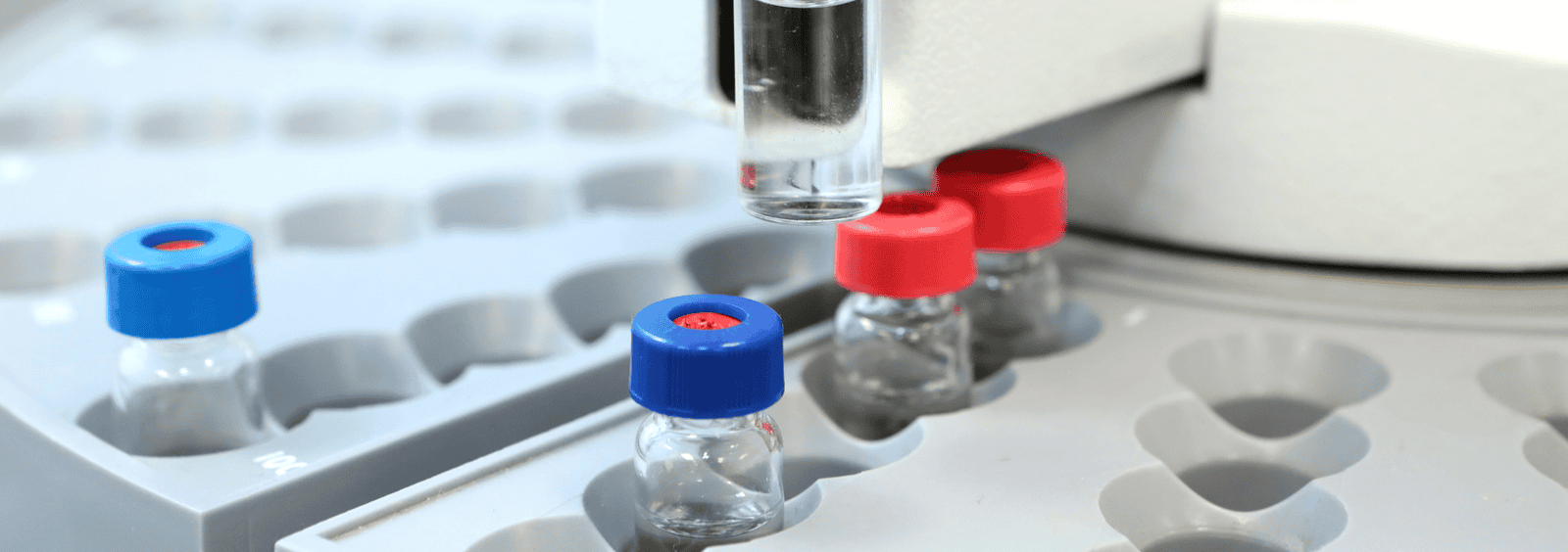 Different Quality Standards for HPLC Vials: What You Should Know