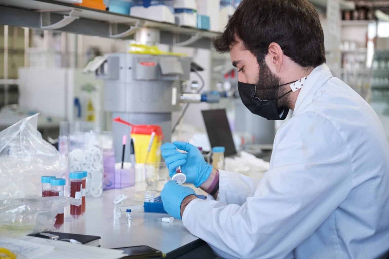 HPLC Applications in Pharmaceuticals: Quality Control and Drug ...