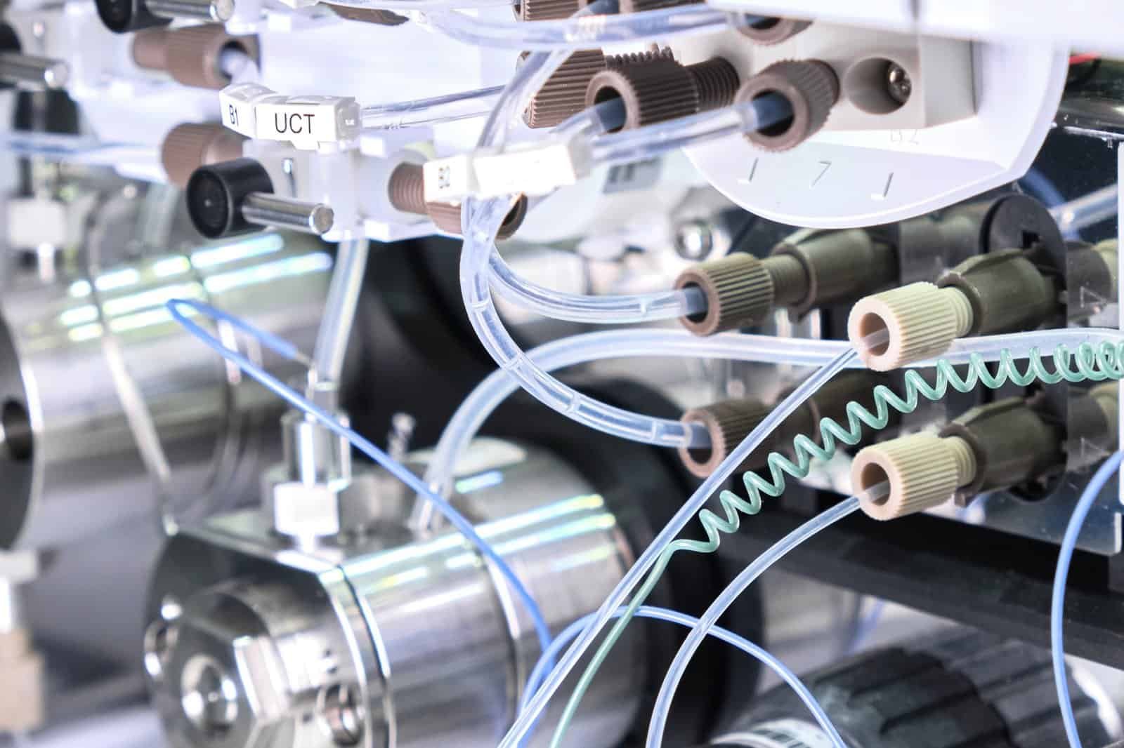 How to Optimize HPLC Gradient Elution for Complex Samples