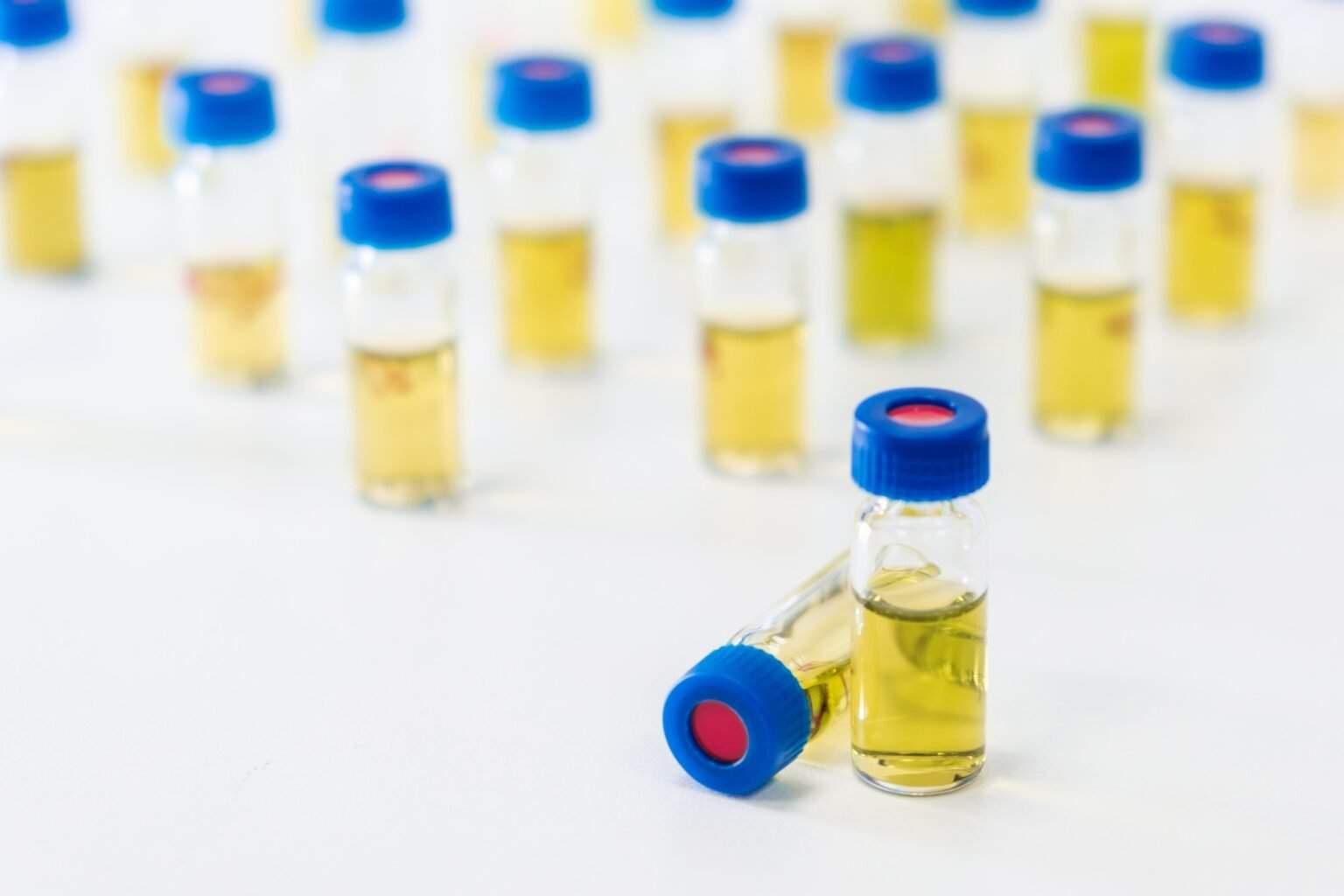 Stop HPLC Sample Loss: Choose the Right Vial Cap